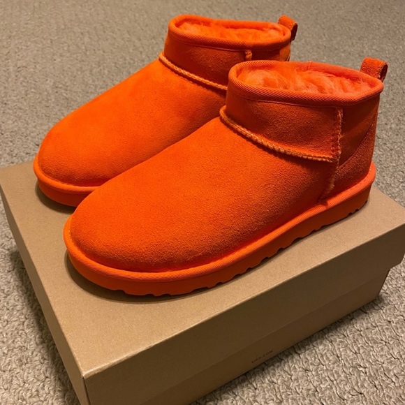 UGG | Shoes | Ugg Ultra Mini Classic Boot Size 7 | Poshmark